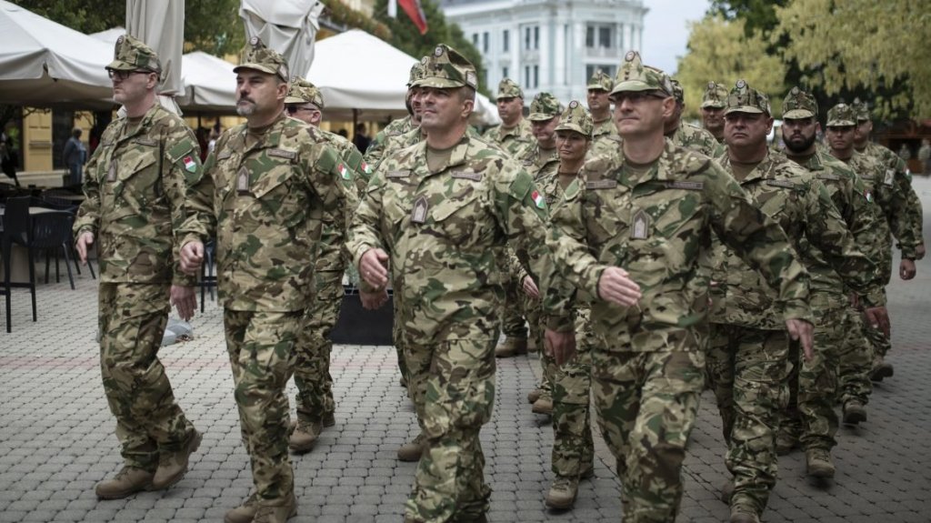 Megváltoztak a honvédségi alakulatok megnevezései - Szentendrei ...